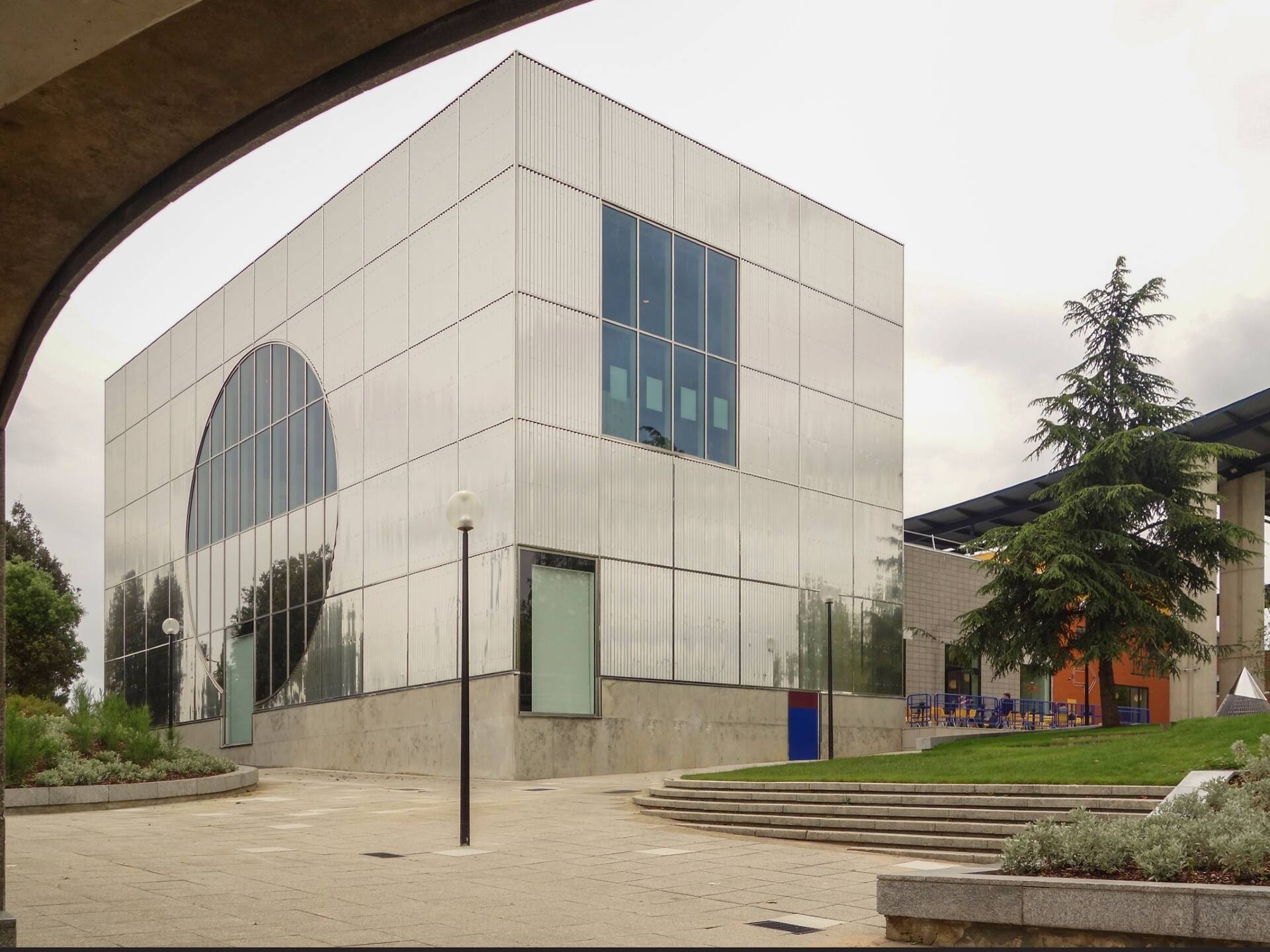 14 Stunning Modernist Buildings To Visit in the UK