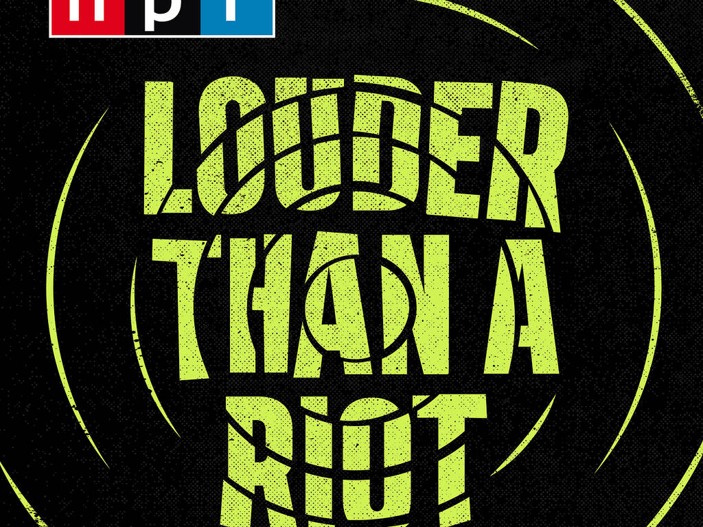 15 Music Podcasts to Listen to Right Now