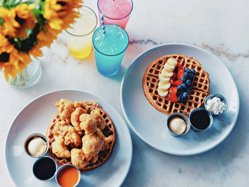 18 Best Outdoor Brunches in Chicago