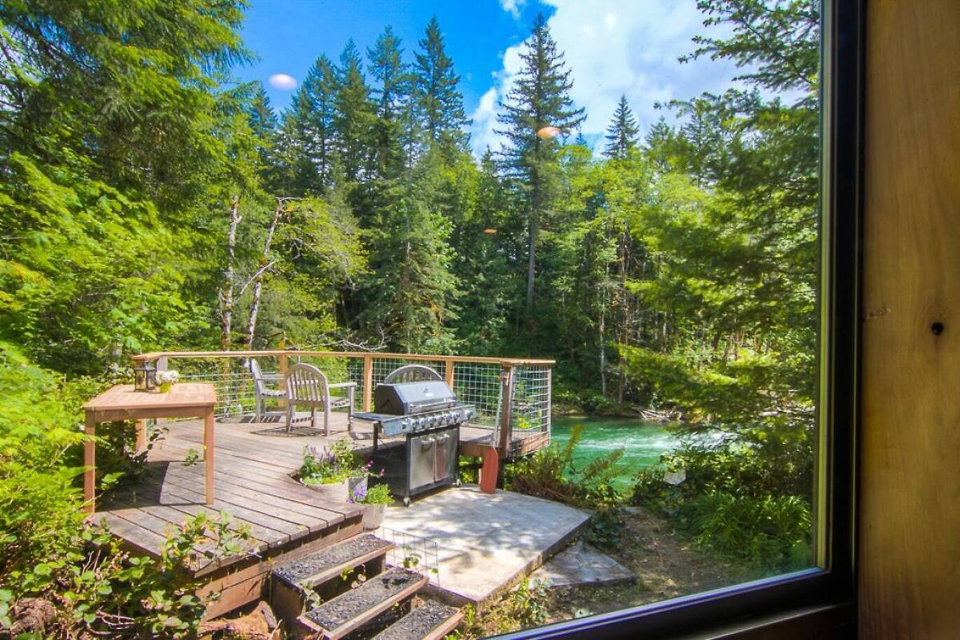 The 16 Best Airbnb Cabins near Seattle Well Worth Booking