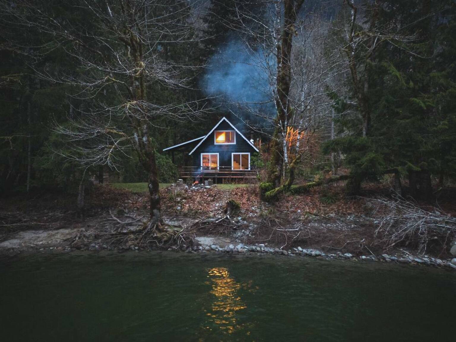 The 16 Best Airbnb Cabins near Seattle Well Worth Booking