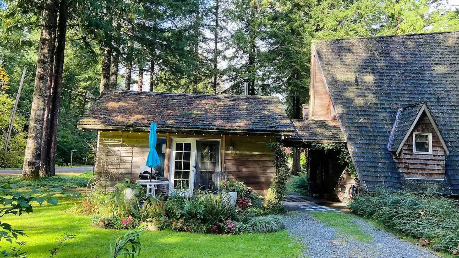 The 16 Best Airbnb Cabins near Seattle Well Worth Booking