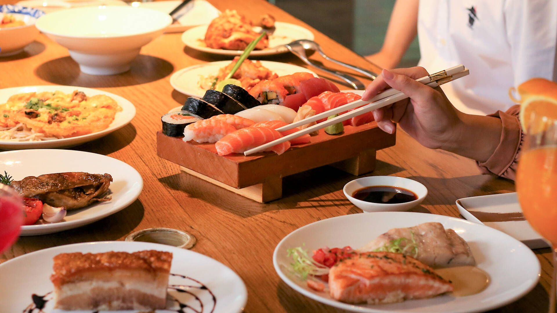 Goji Kitchen + Bar | Restaurants in คลองเตย, กรุงเทพมหานคร