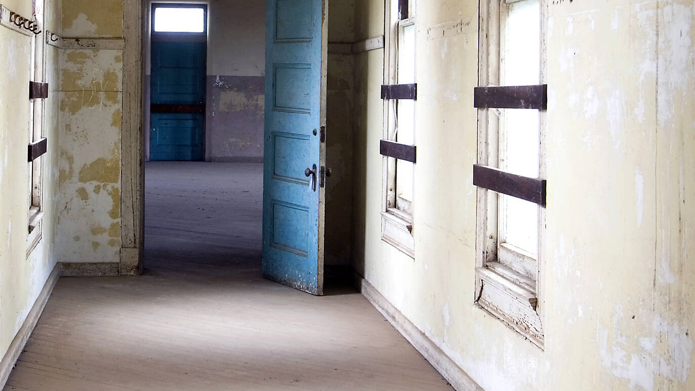 12 Best Images of Creepy 'Liminal Spaces' in the US
