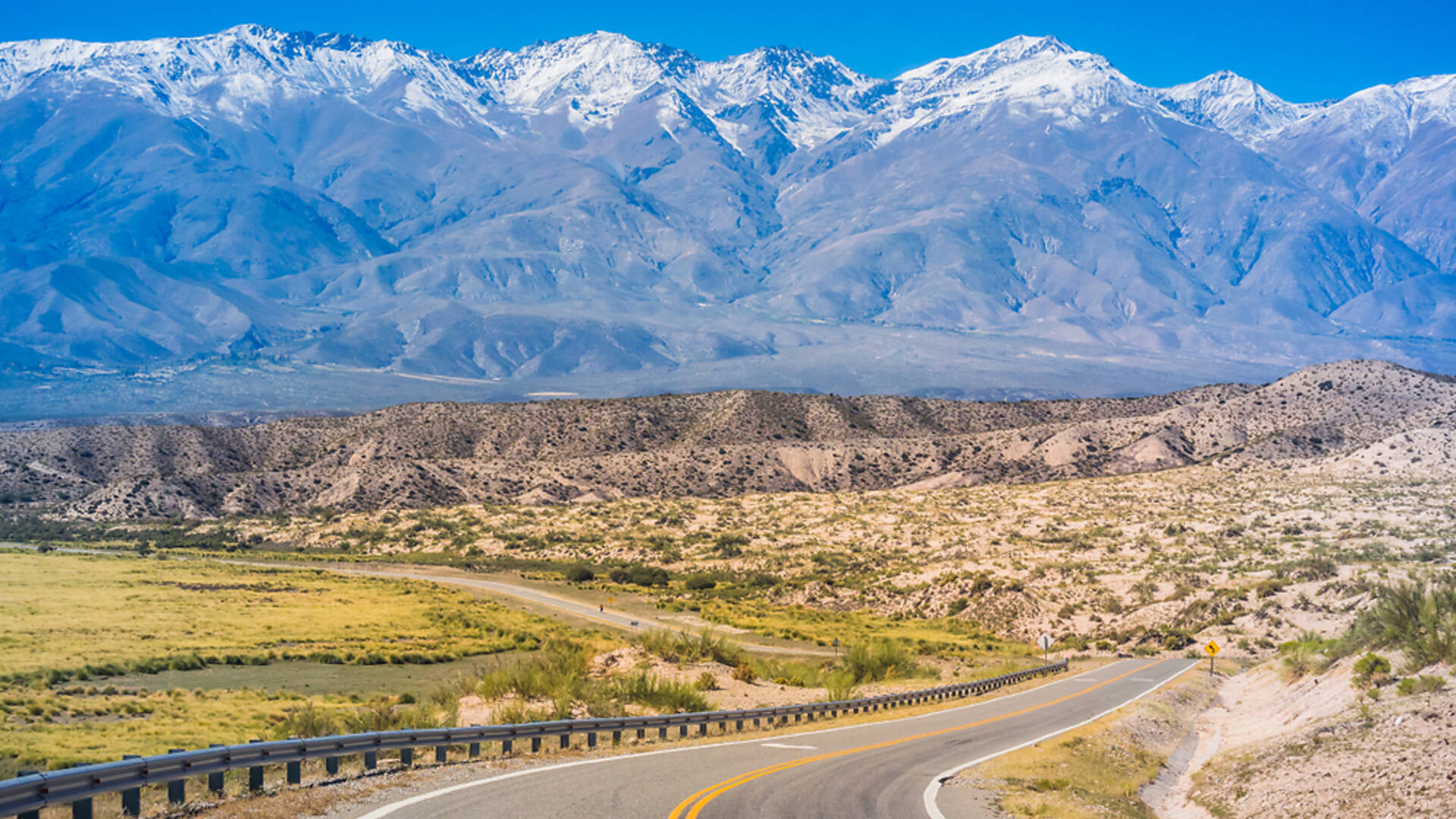 11 Best Road Trips in the World for Epic Adventures