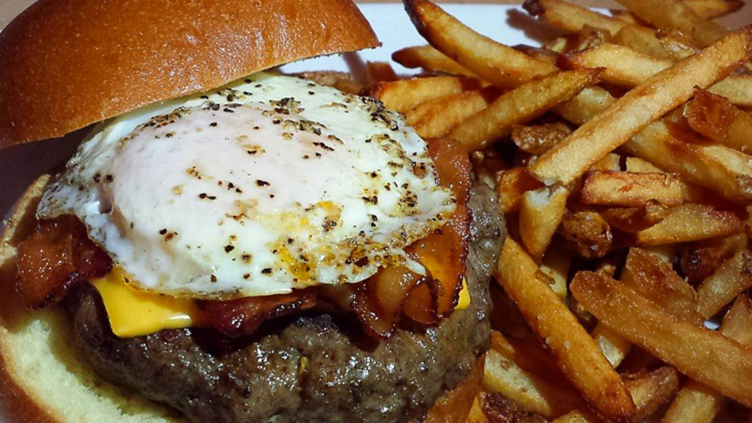 50 Best Burgers in America for Every State: Top U.S. Burger Spots