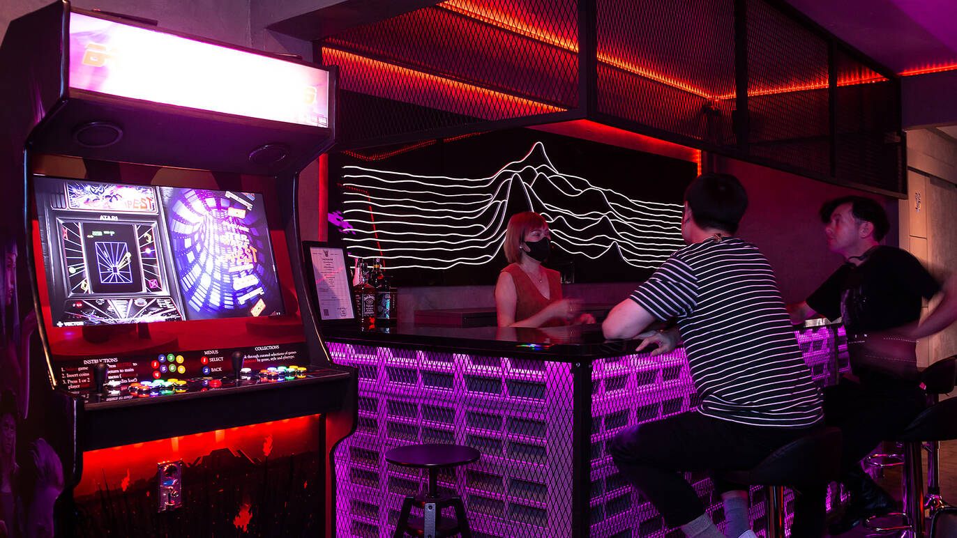Arcadia | Bars in Khlong Toei, Bangkok