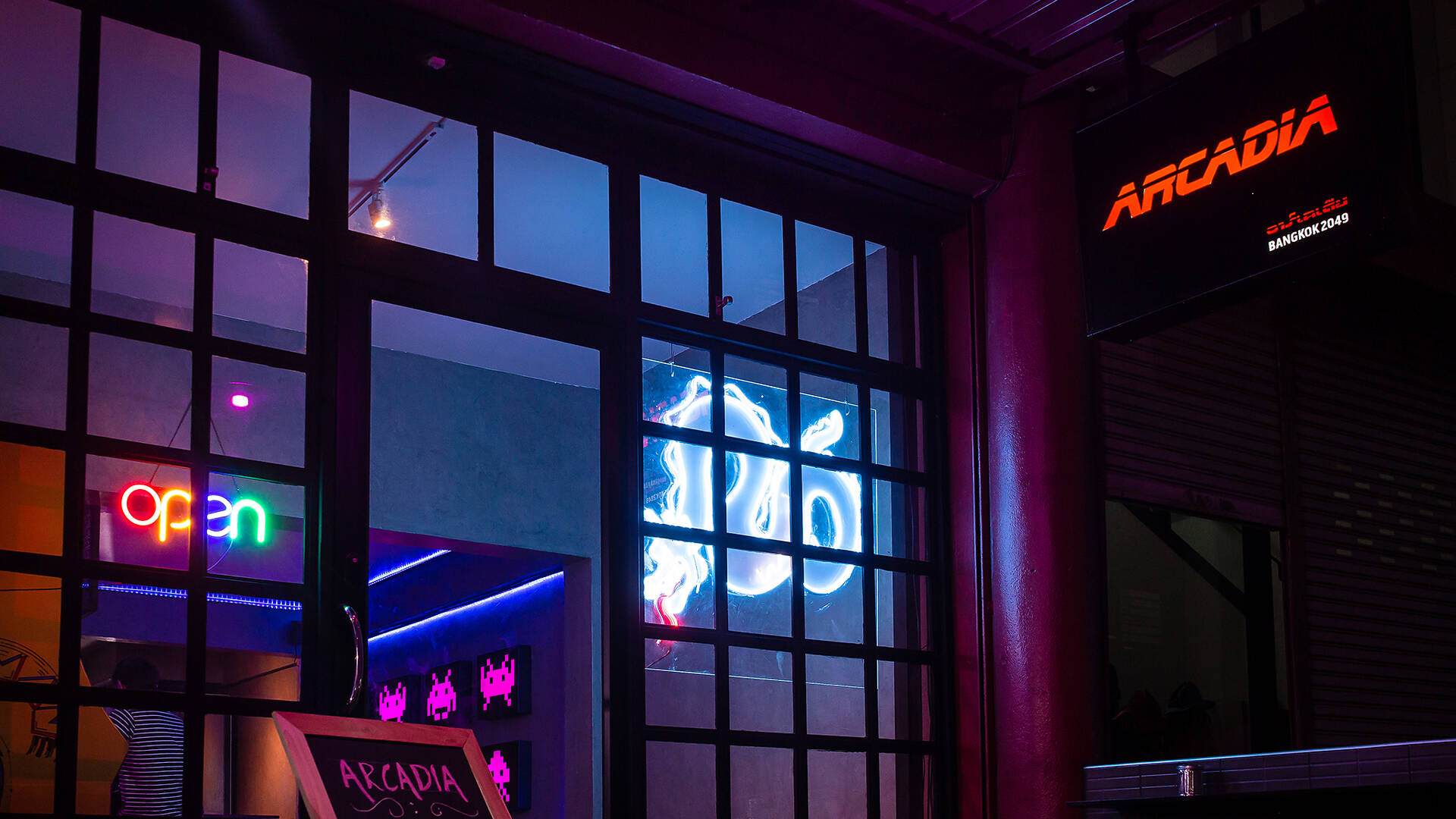 Arcadia | Bars in Khlong Toei, Bangkok
