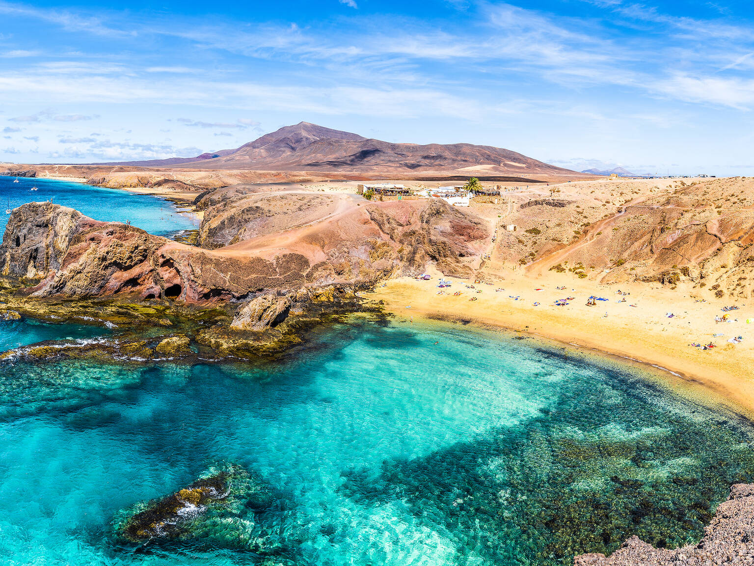 Playa en invierno: destinos de Europa en los que ahora mismo no hace frío