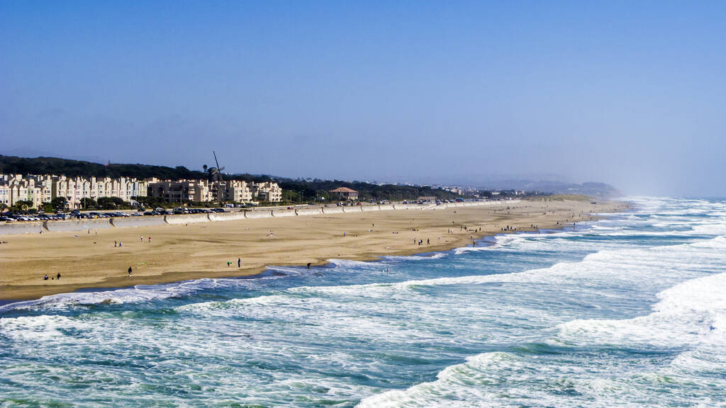14 Best San Francisco Beaches To Check Out This Summer