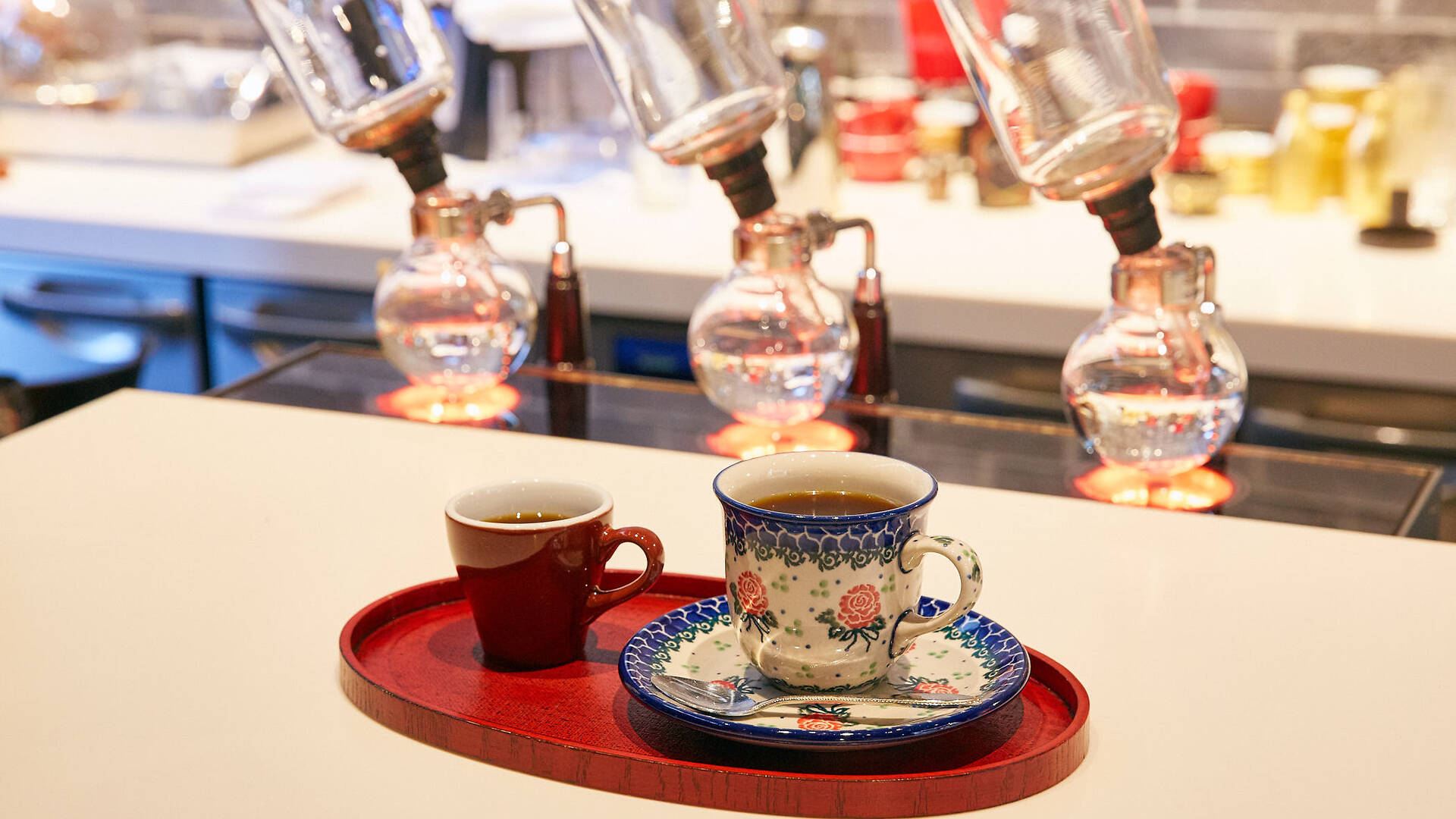 Saza Coffee Kitte | Restaurants in Marunouchi, Tokyo