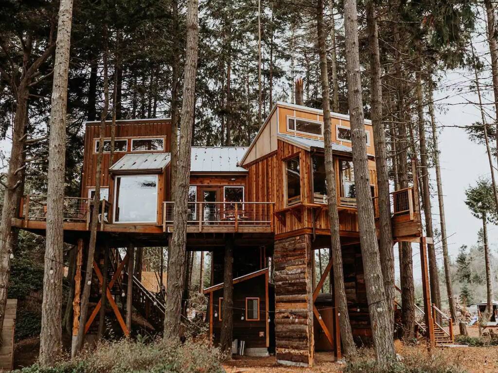 The 9 Best Airbnb Treehouses near Seattle
