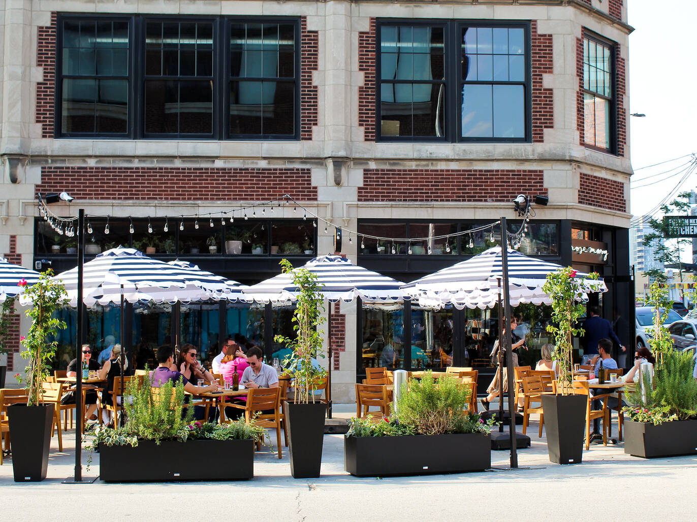 30 Best Outdoor Restaurants, Patios and Cafes in Chicago