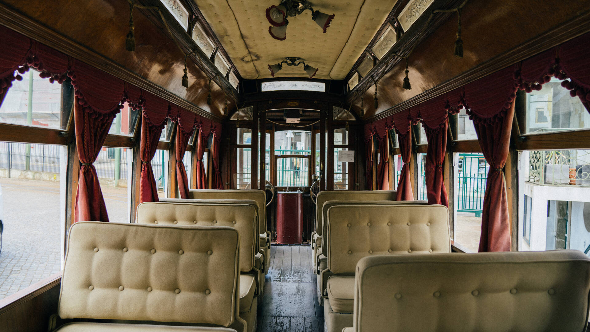 Museu da Carris | Museums in Alcântara, Lisbon