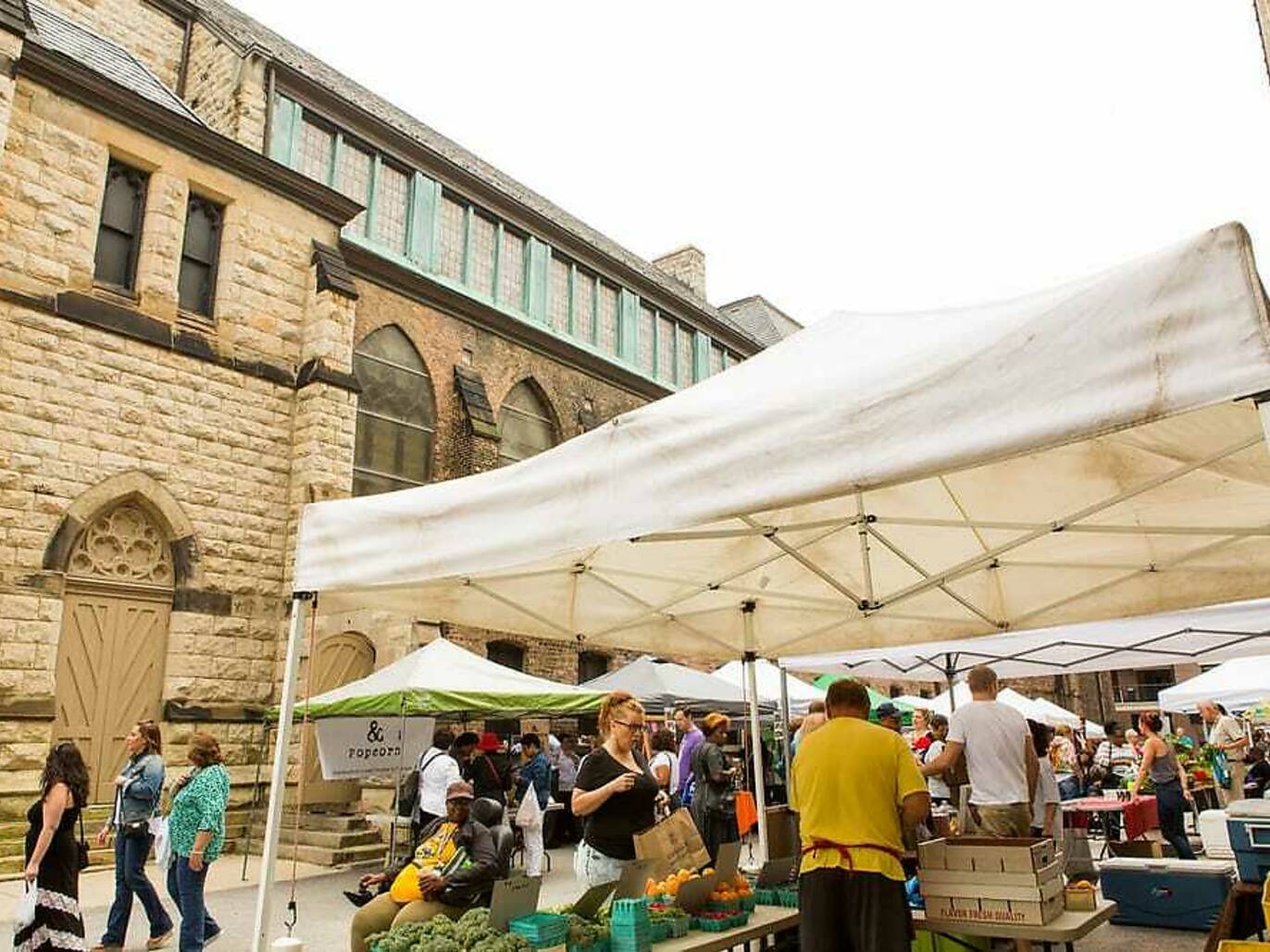 23 Best Farmers Markets in Chicago to Explore
