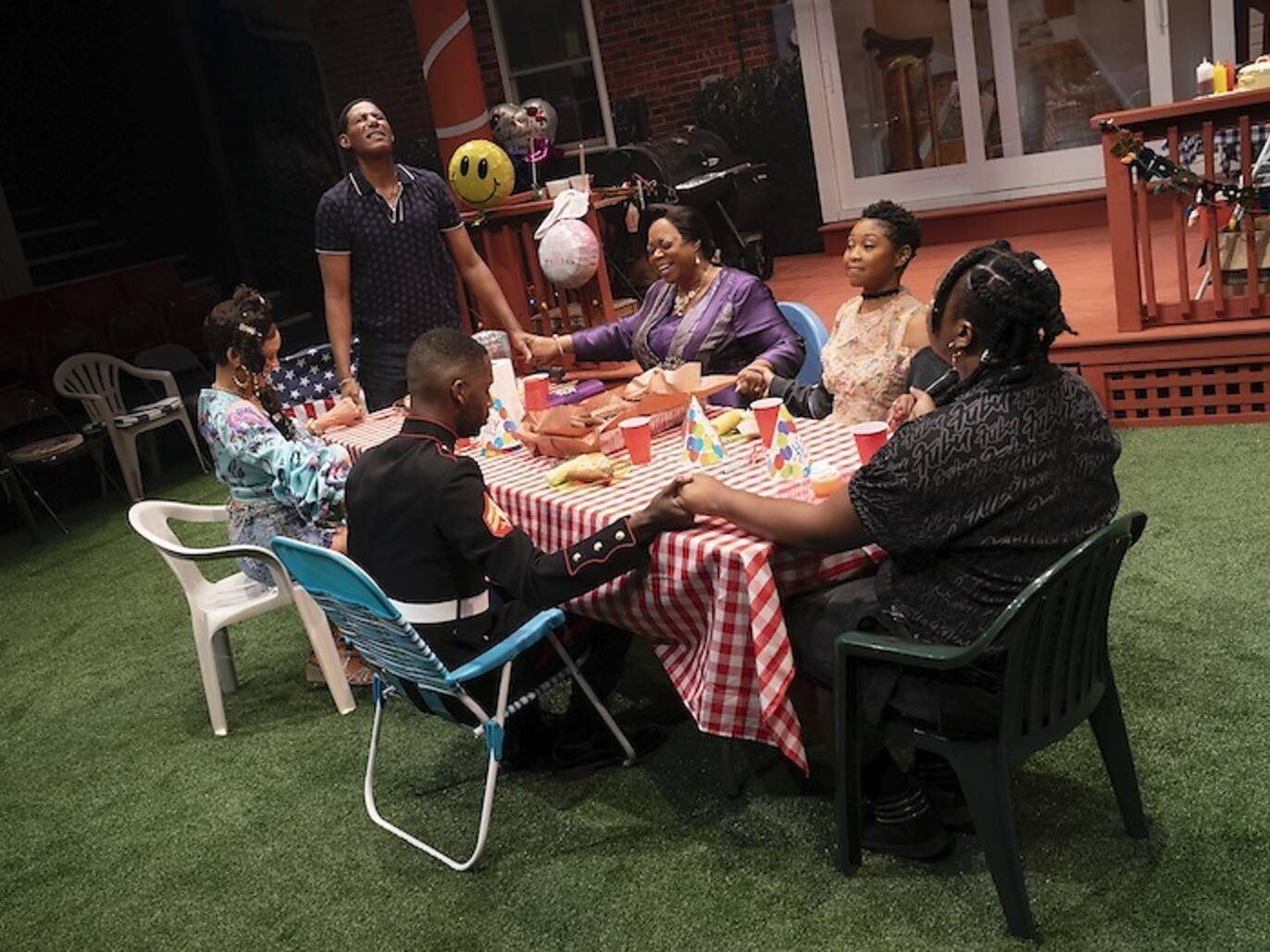 Best things to do on a Sunday in NYC including festivals and shows