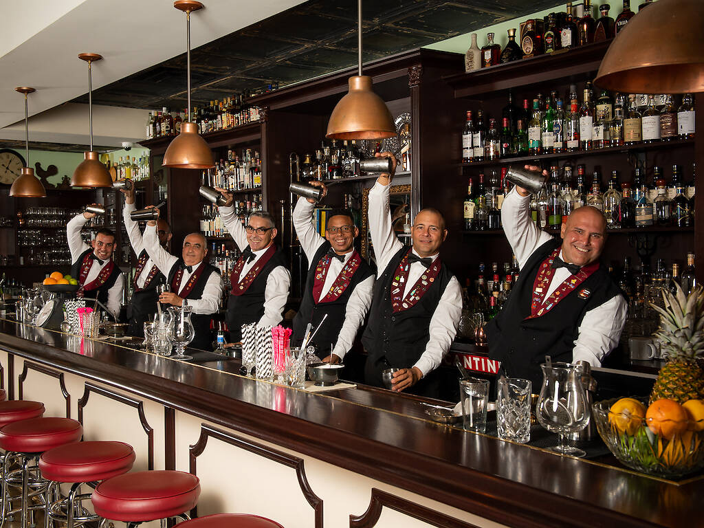 23 Best Bars in Miami: A Definitive Guide to Drinking in the Magic City