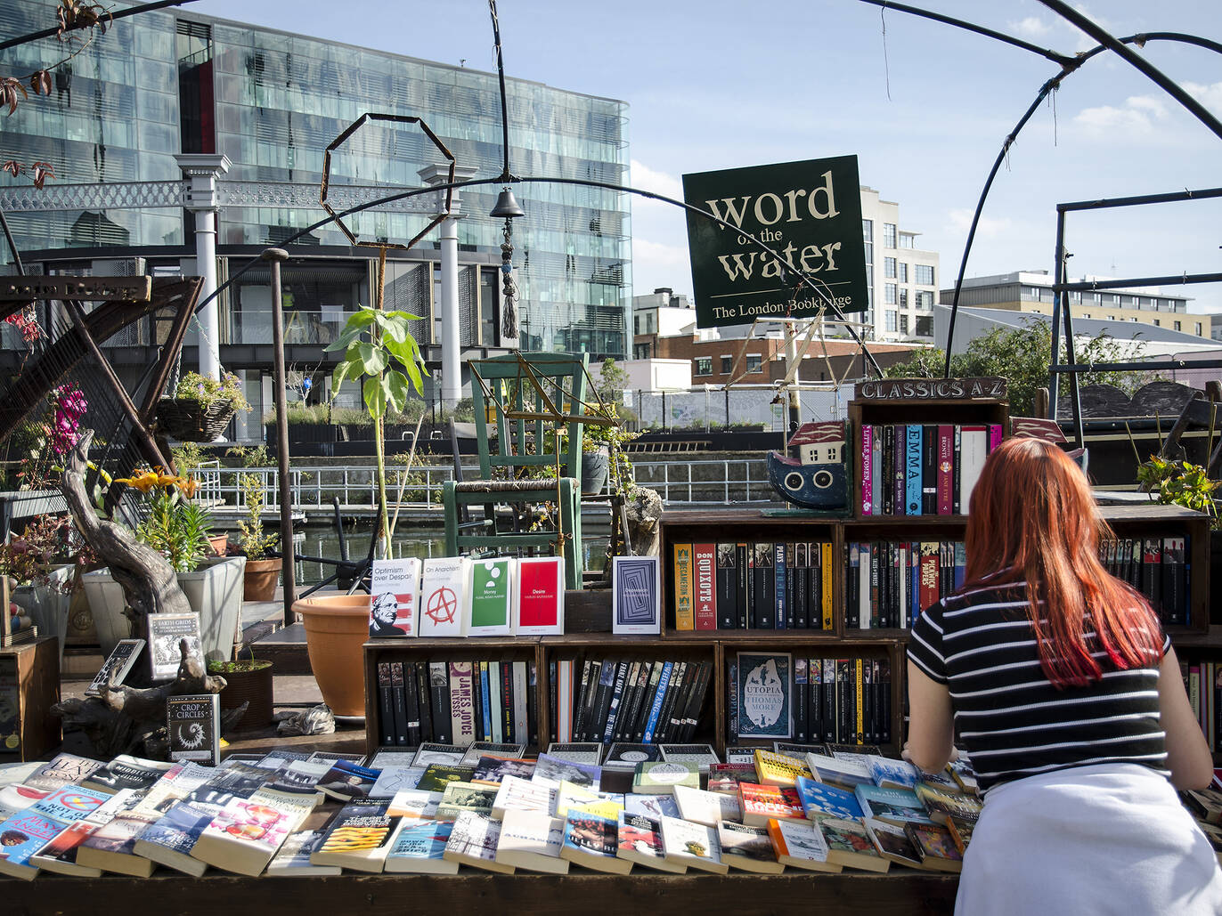 28 Brilliant Bookshops in London