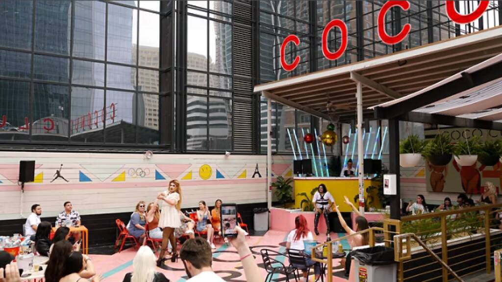 8 Best Gay Bars in Austin for a Fun Night Out