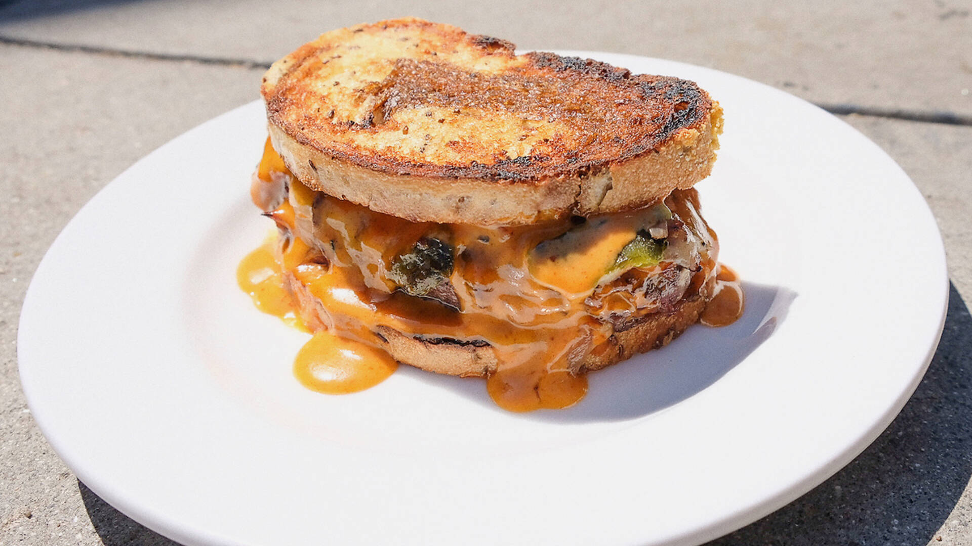 Review: Jon & Vinny's Animal is still delicious in 2022