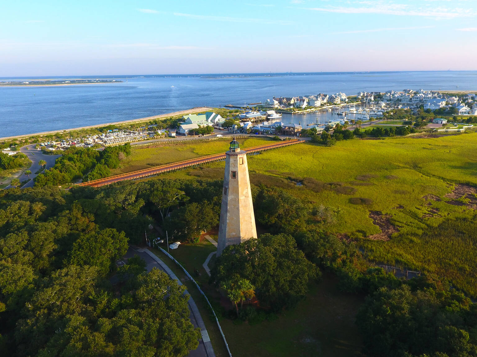 13 Car-Free Cities in the USA for a Tranquil Vacation