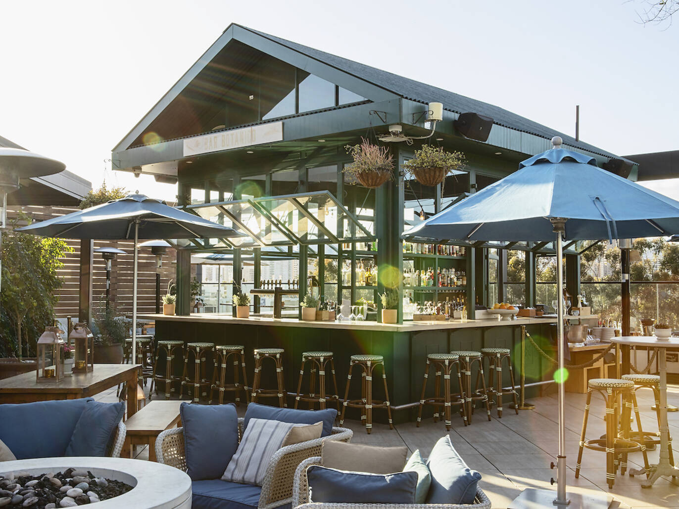 17 Best Rooftop Restaurants For Food as Good as the Views