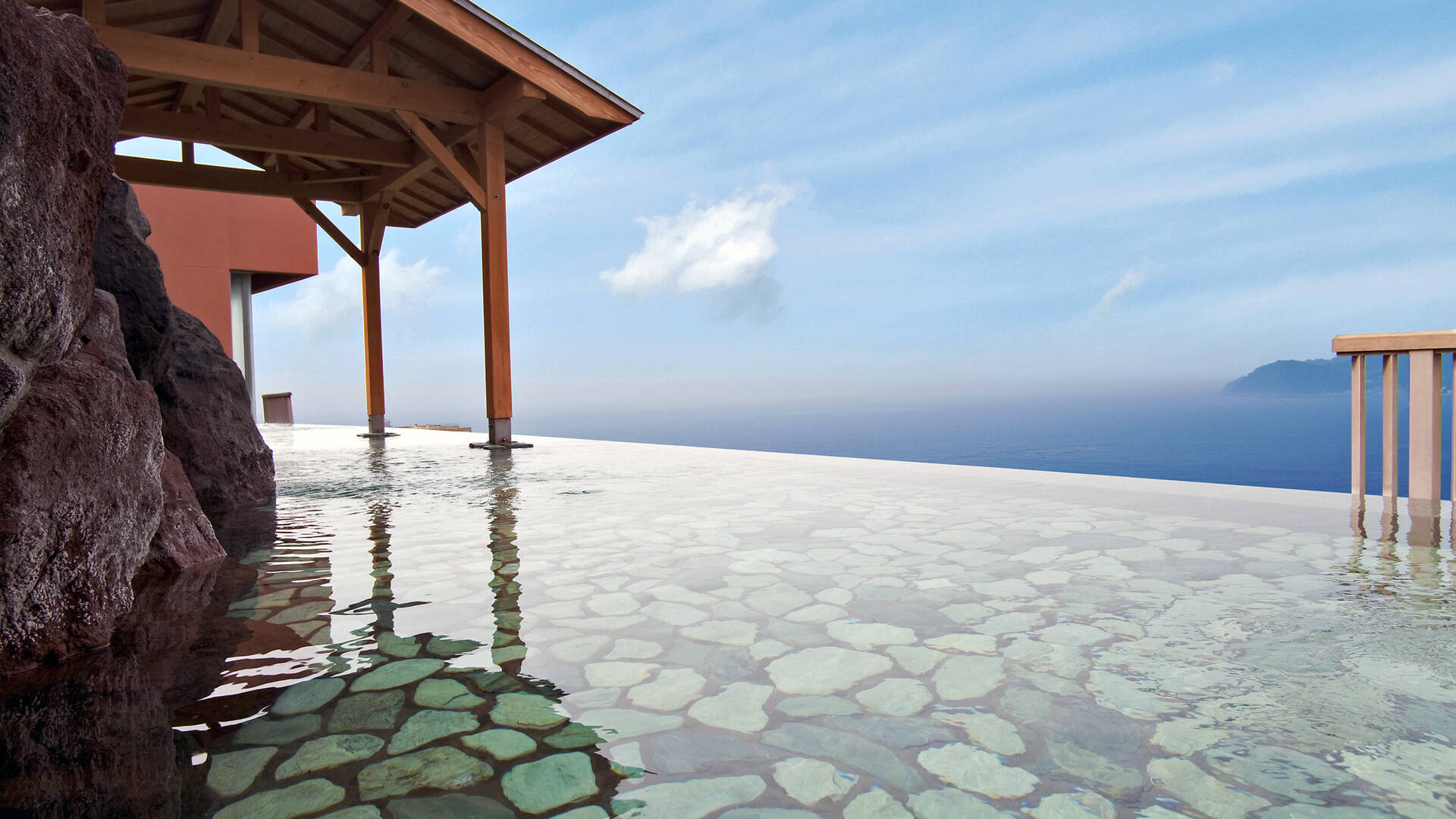 8 best infinity onsen baths in Japan with spectacular views
