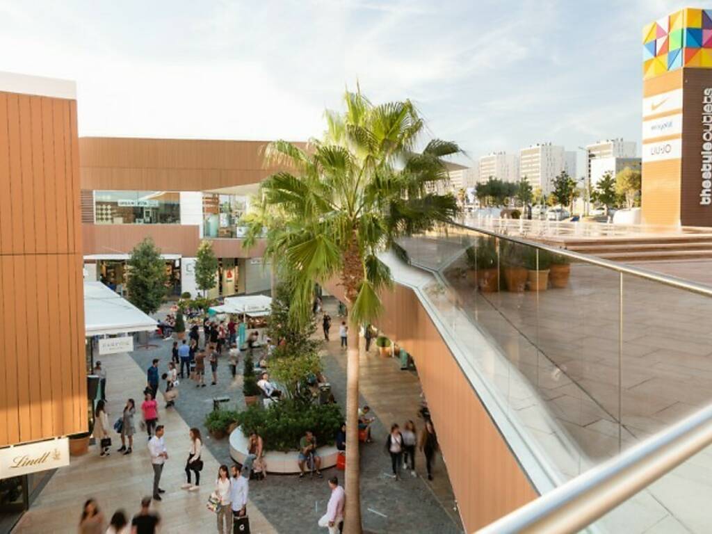 8 outlets de Barcelona per comprar sempre amb descompte