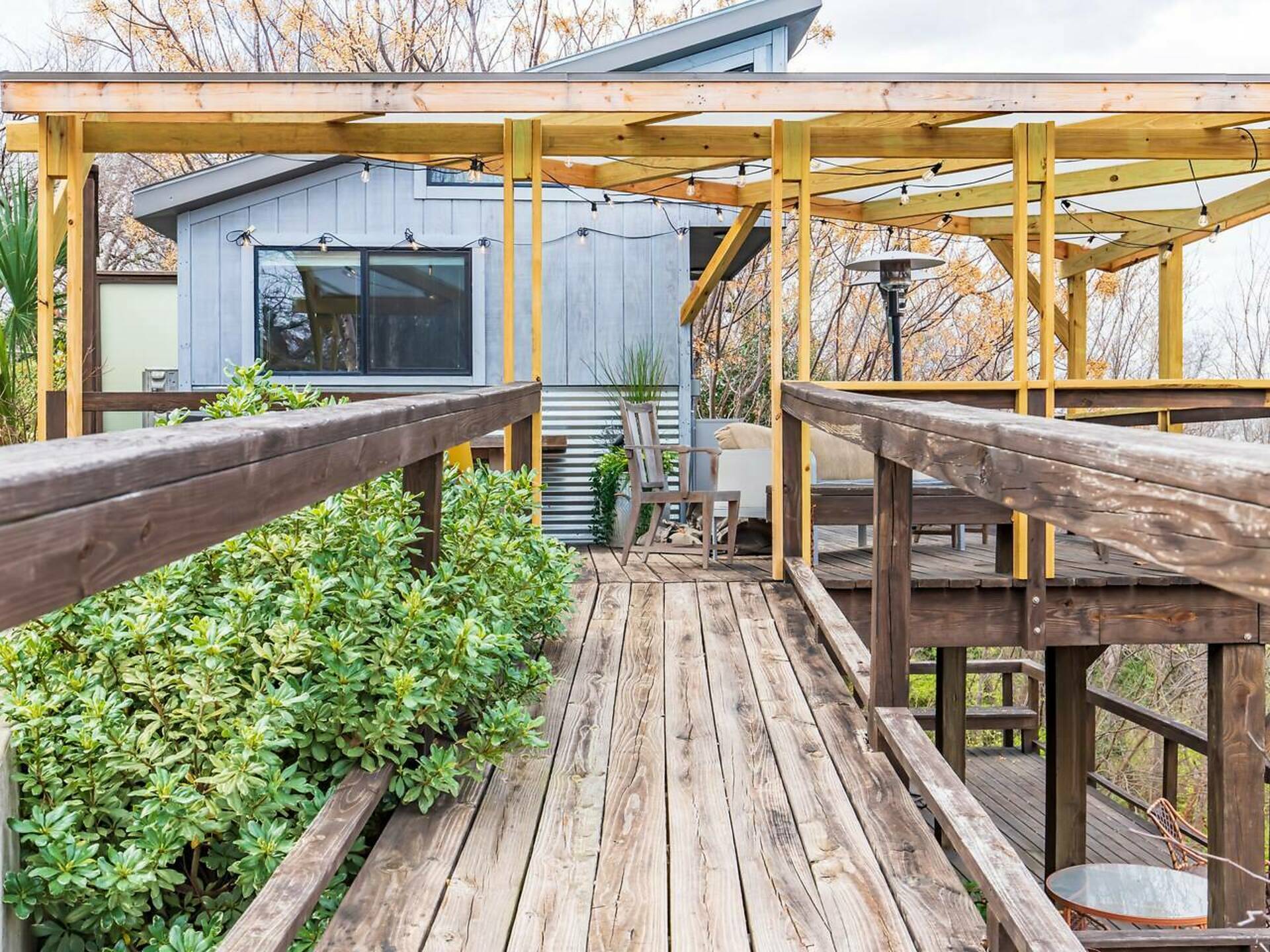 The 14 Best Treehouse Airbnbs in Dallas for 2024