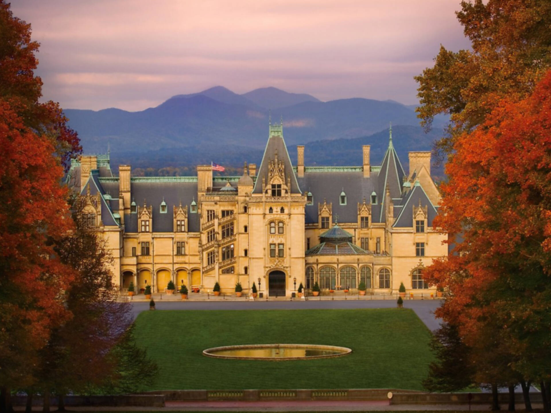 18 Most Famous Buildings and Monuments in the USA