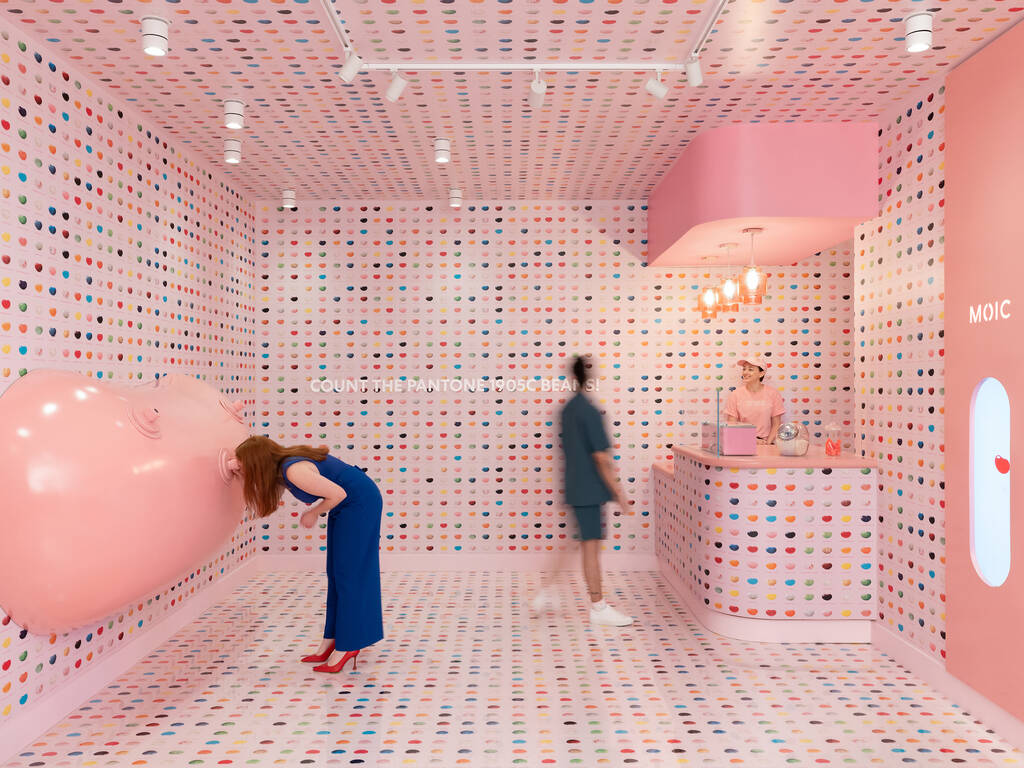 13 Best Immersive Experiences in the U.S. for All Ages