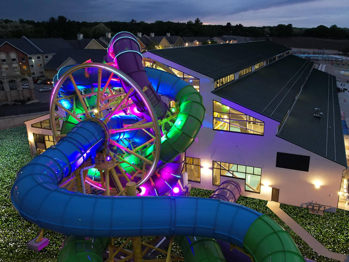 11 Best Indoor Amusement Parks in the US To Experience Thrills Year Round