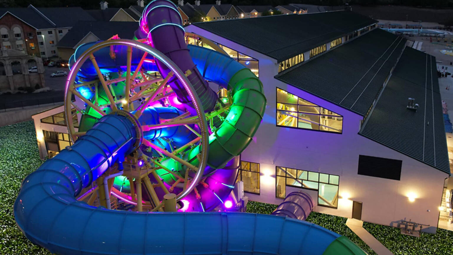 11 Best Indoor Amusement Parks in the US To Experience Thrills Year Round