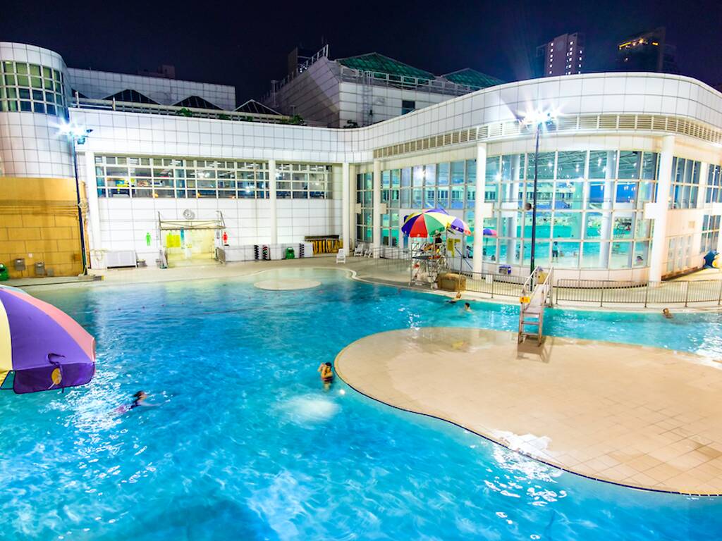10 Best Public Swimming Pools in Hong Kong for a Refreshing Dip