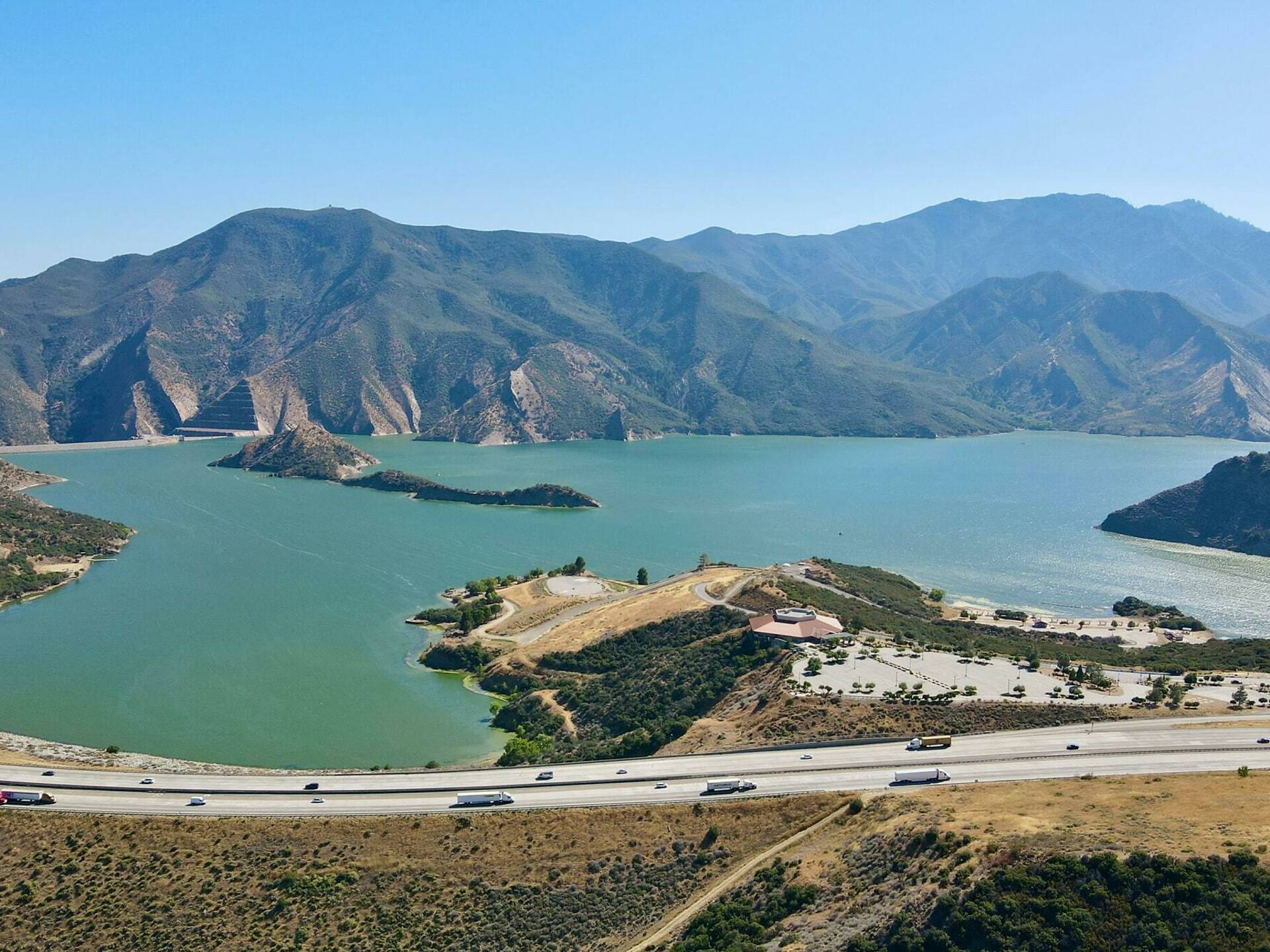 6 Best Lakes Near Los Angeles to Swim, Boat and Hike