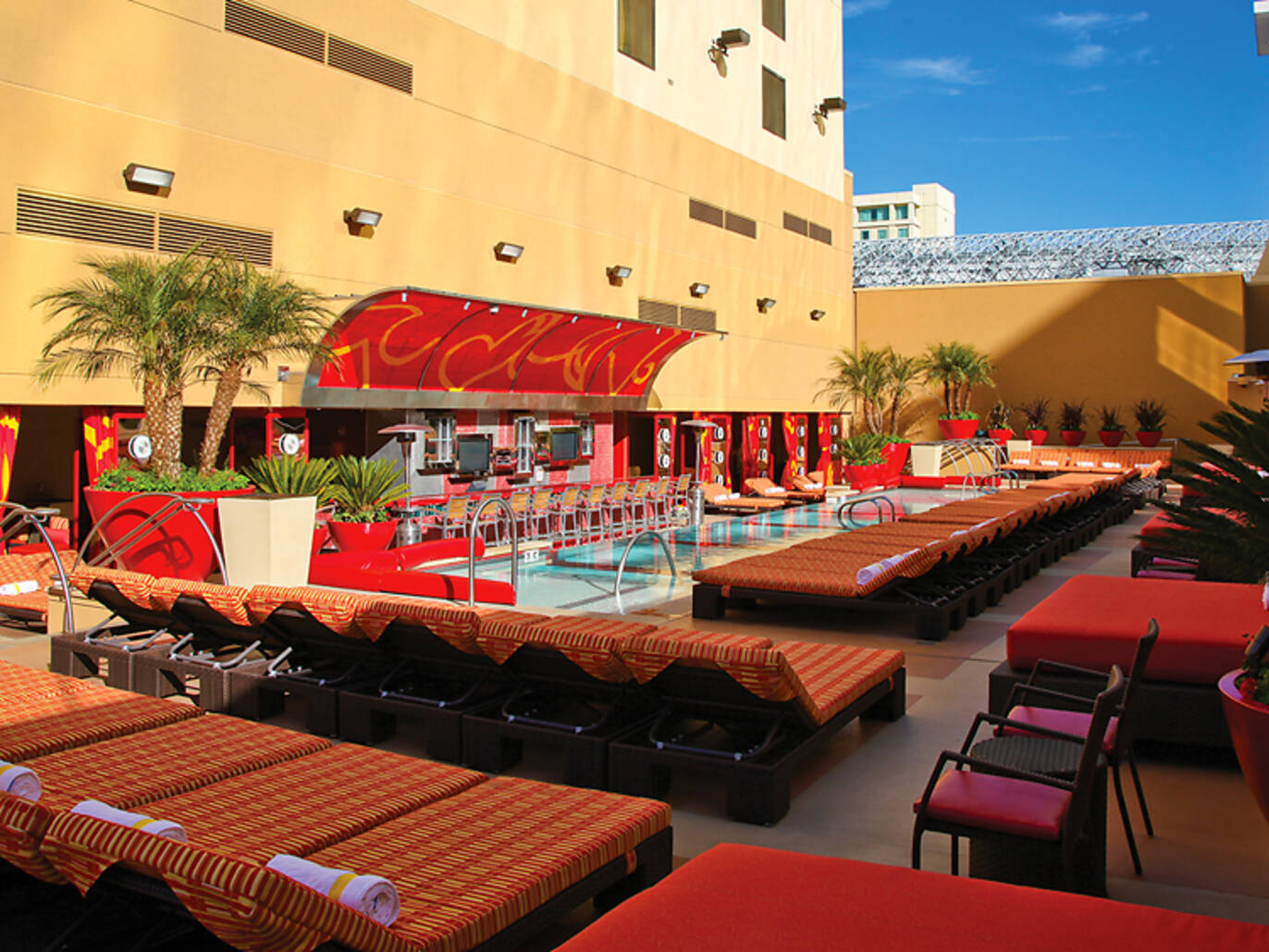 18 Best Rooftop Bars in Las Vegas