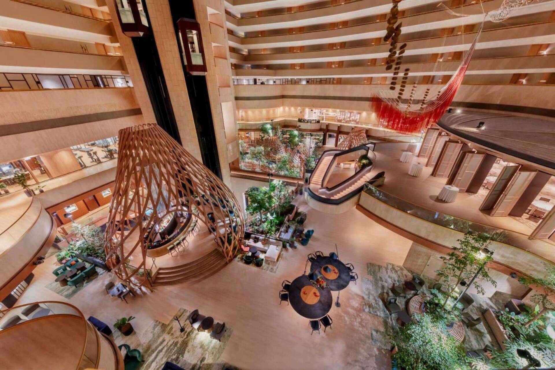 30 Best Hotels For a Staycation in Singapore