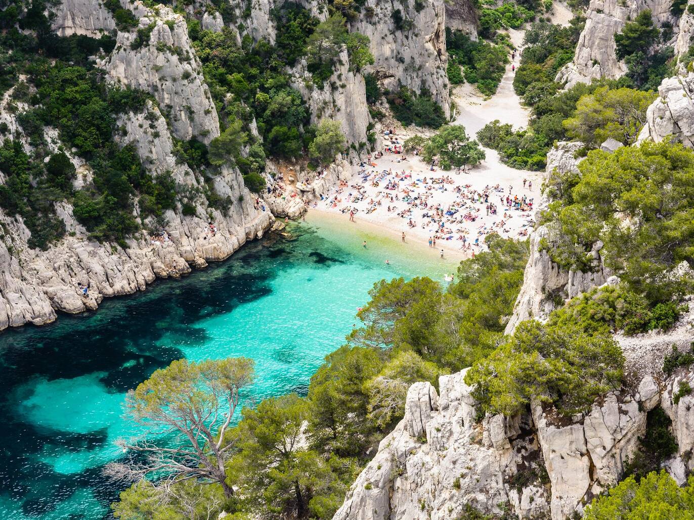 10 Best Beaches in France to Visit in 2024 According To An Expert