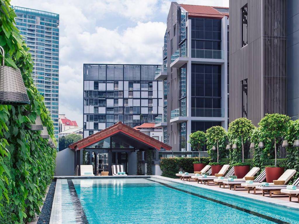 30 Best Hotels For a Staycation in Singapore