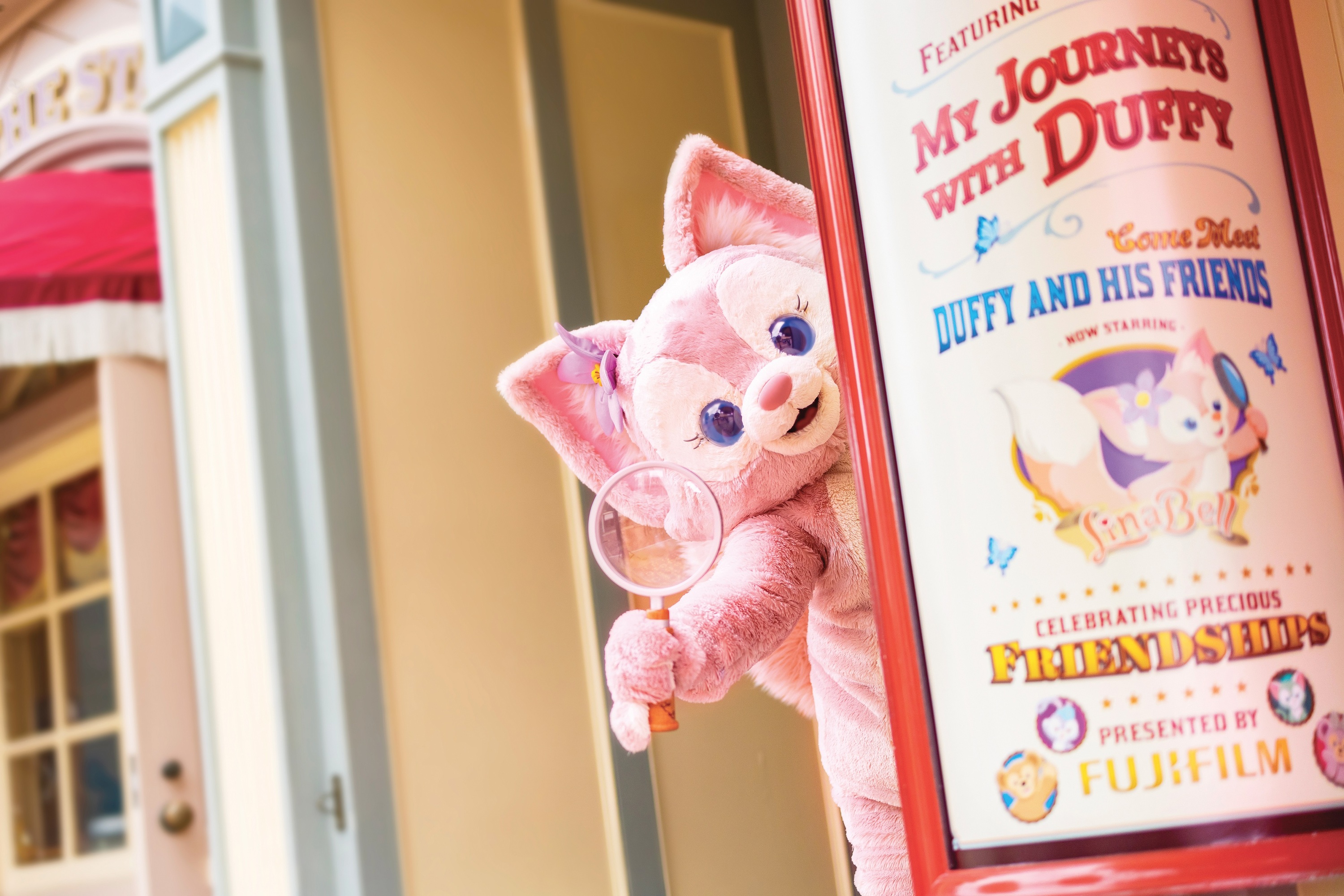 LinaBell the fox debuts at Hong Kong Disneyland