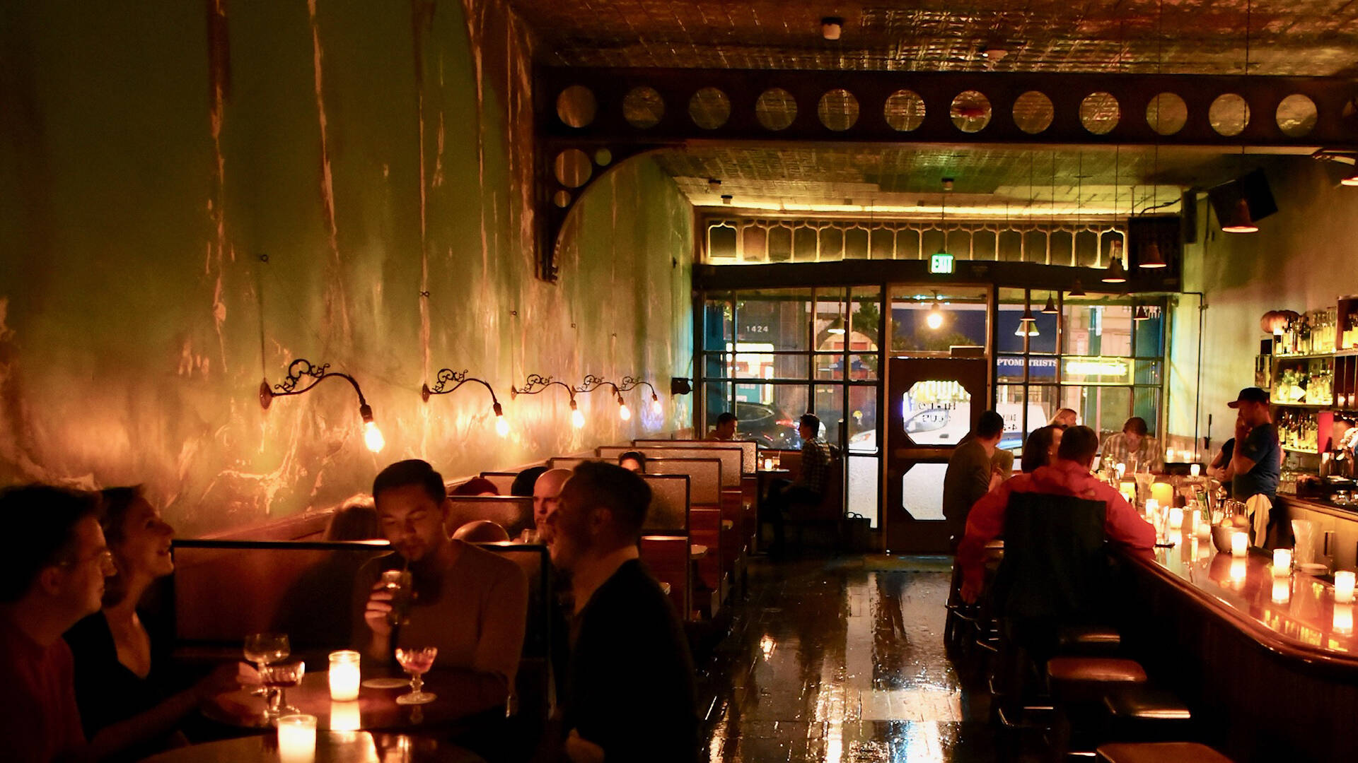Check out the 12 Best Bars for Singles Seeking Love in San Francisco