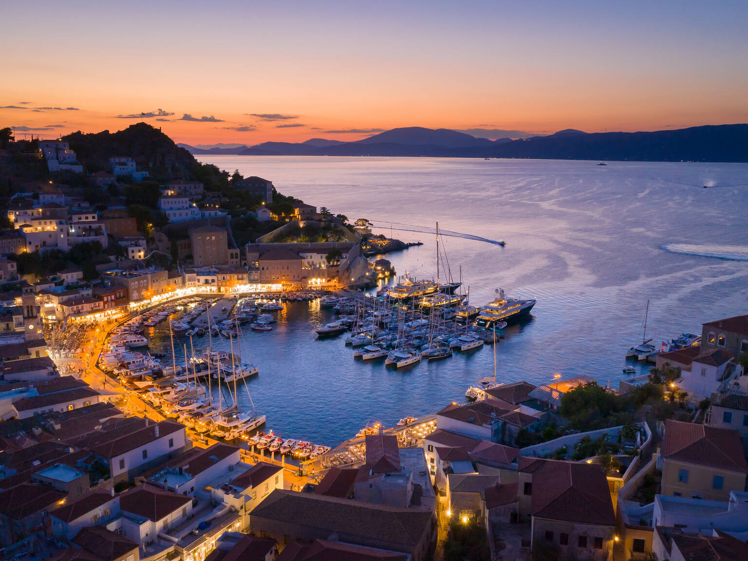 10 Best Greek Islands According To An Expert