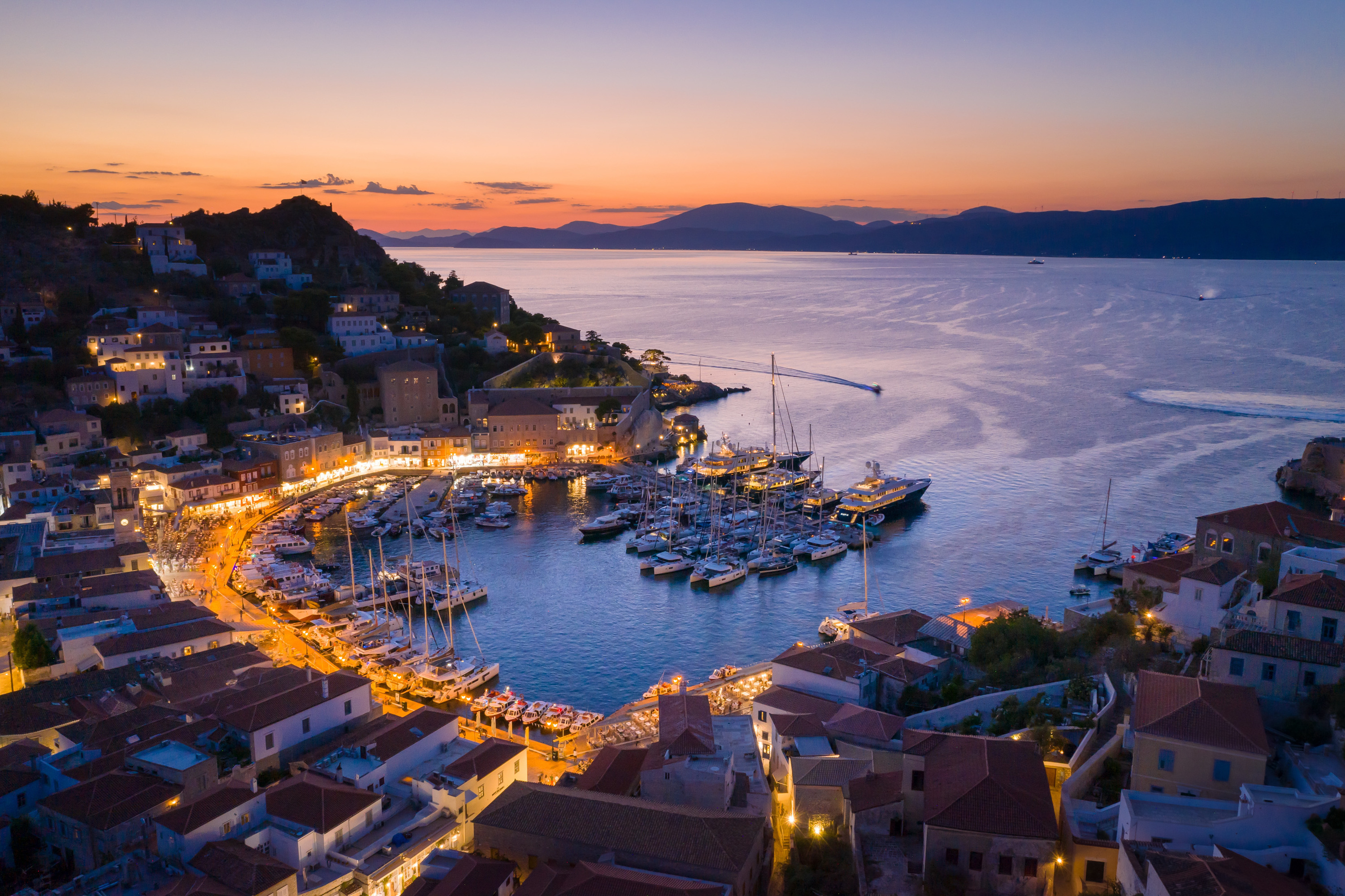 10 Best Greek Islands According To An Expert