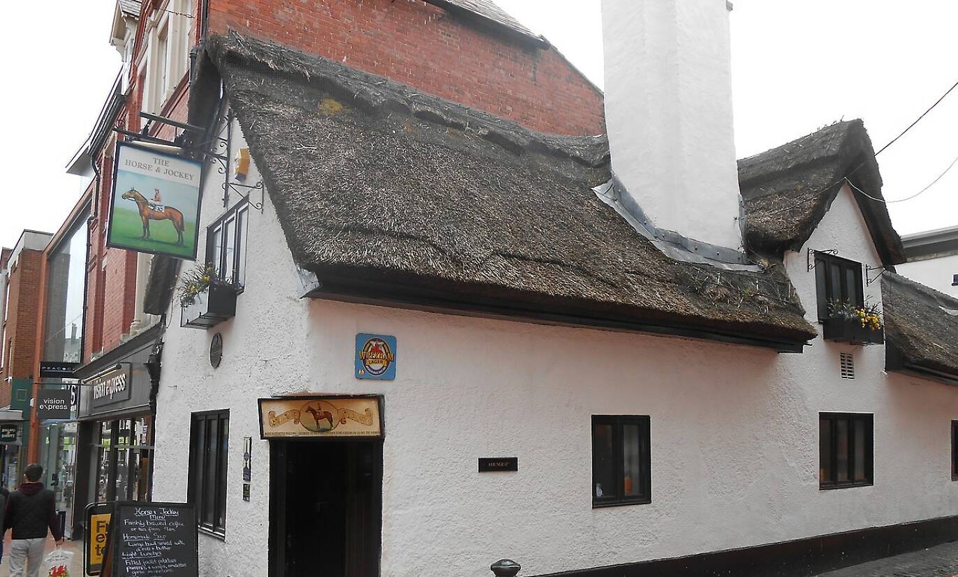 11 Best Things To Do in Wrexham Right Now