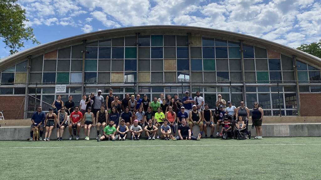 19 Best Chicago Running Clubs to Keep You Motivated