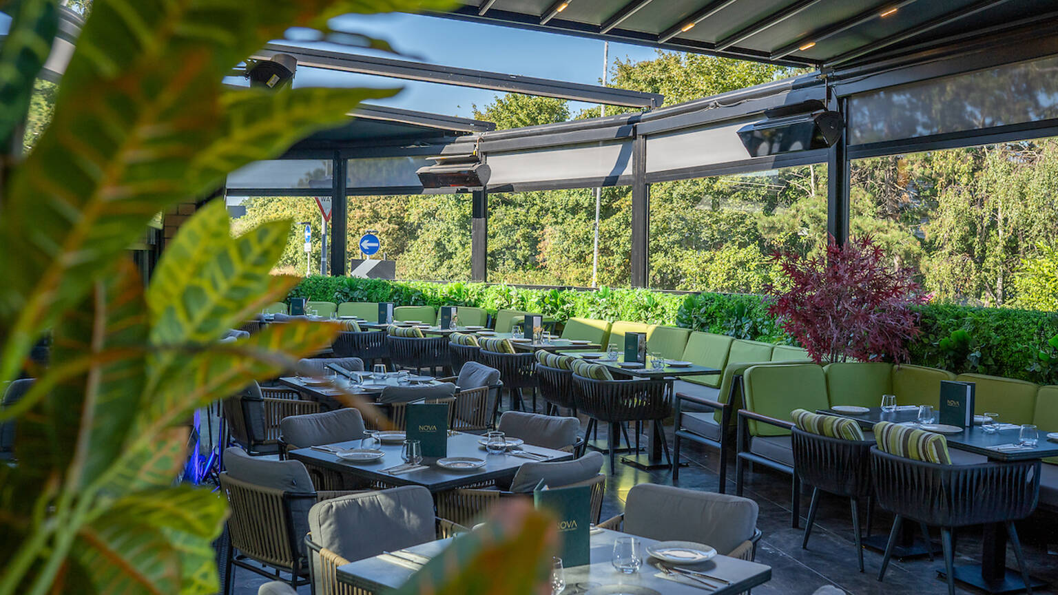 Nova Restaurant | Restaurants in Acton, London