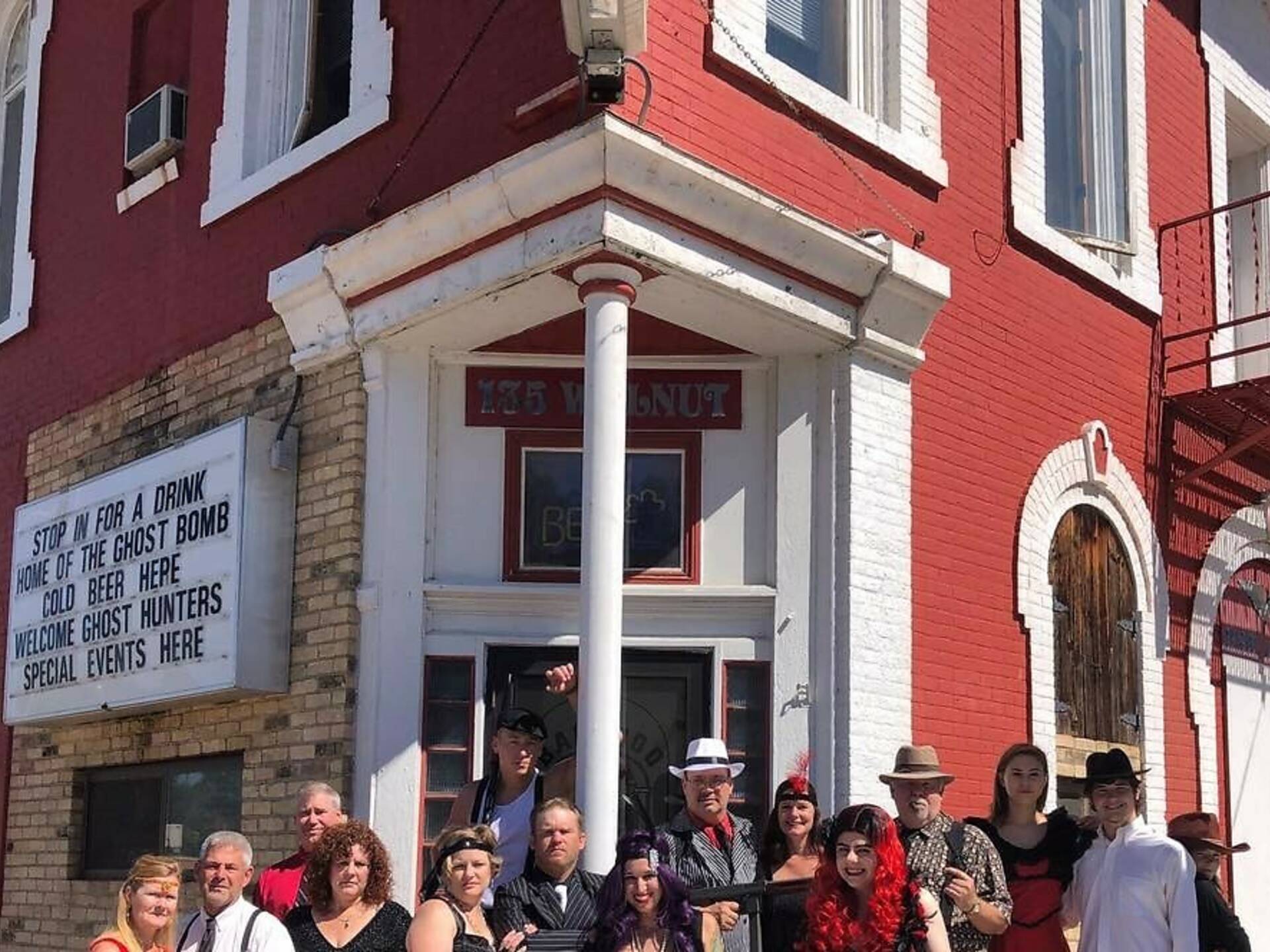 22 of the Spookiest Haunted Bars and Restaurants in America