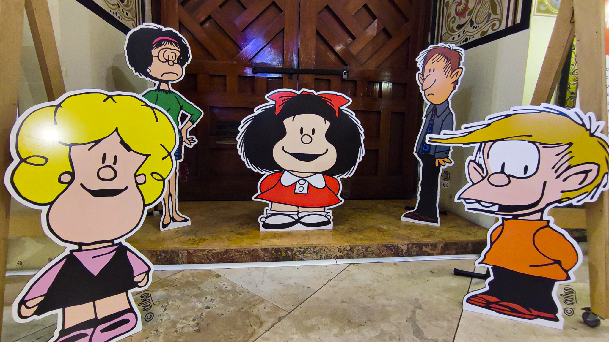 Exposición de Mafalda Gratis en el Museo de las Constituciones