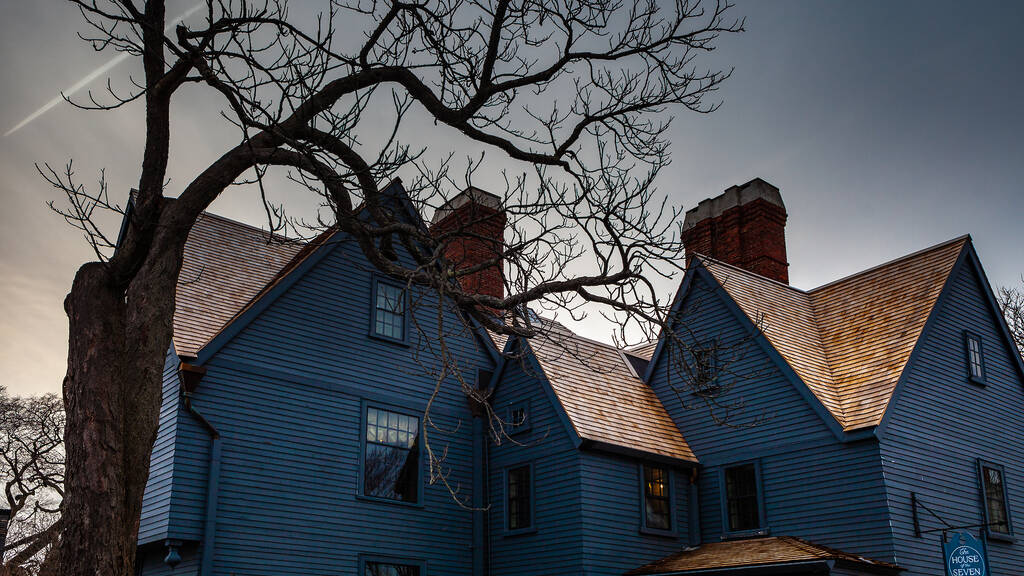 The 18 Most Haunted Houses in America You Can Actually Visit