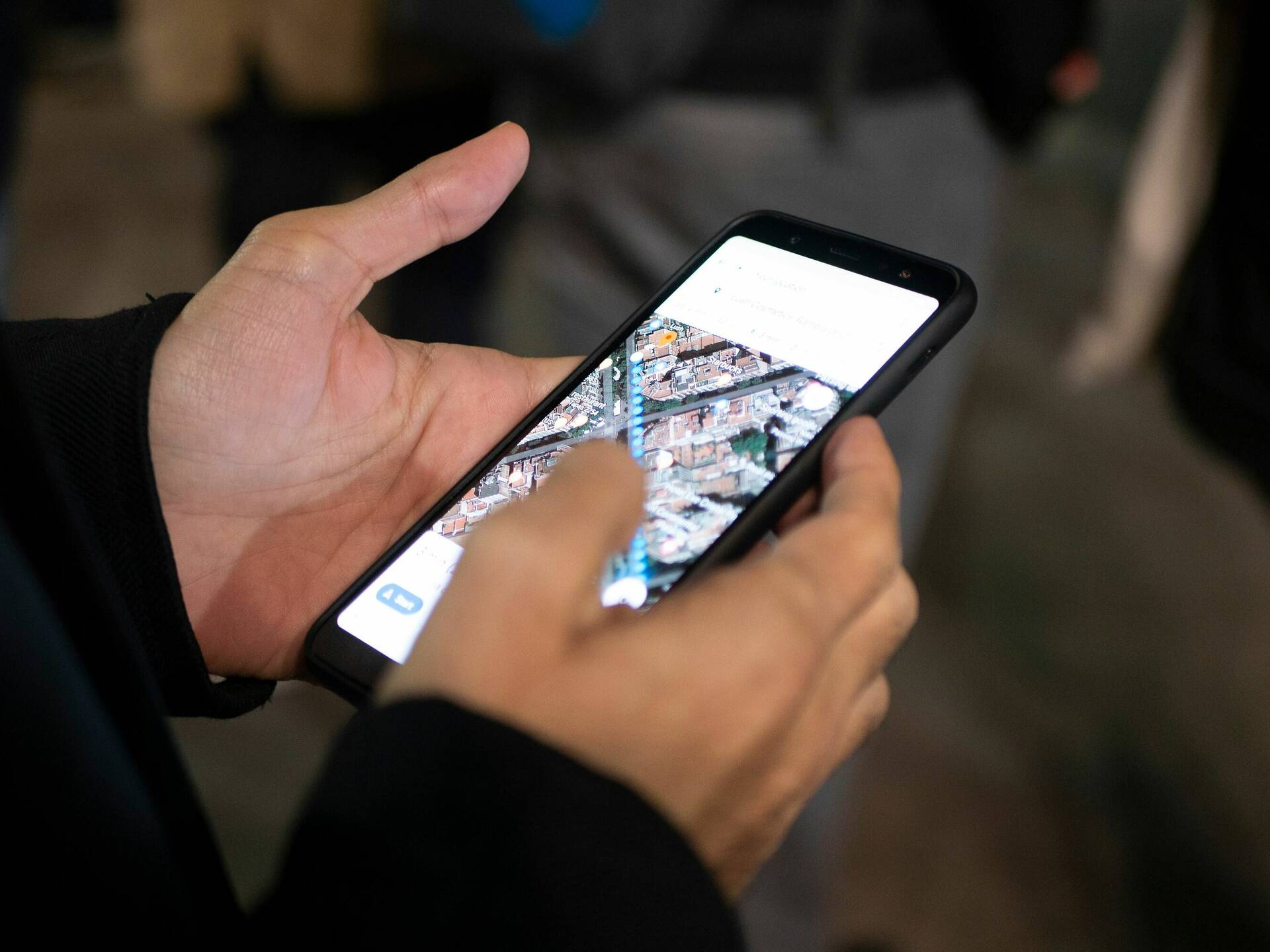 14 Best International Travel Hacks For Americans